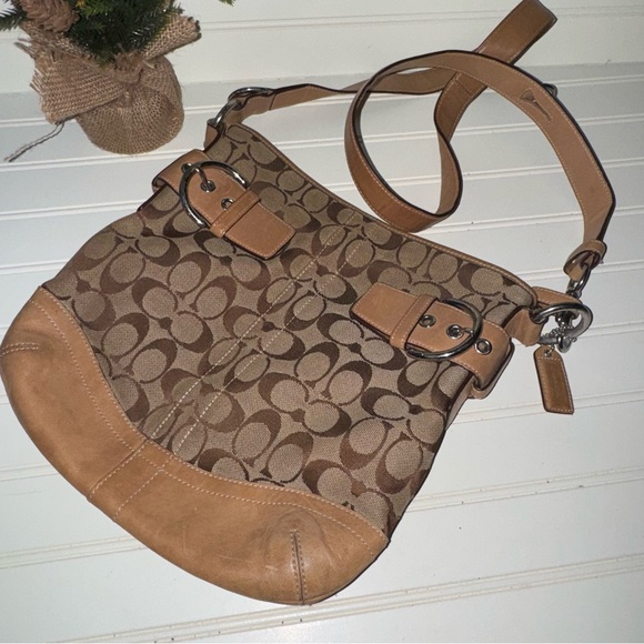 Coach | Bags | Coach Soft Duffle Shoulder Bag 3574 Signature Canvas ...